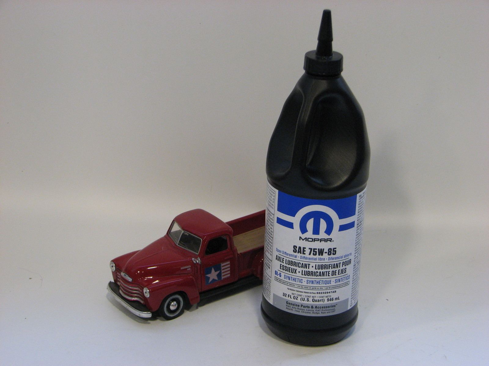 Диференциално масло Mopar - SAE 75W-85 - 68232947AB - Synthetic ZF-OD ...